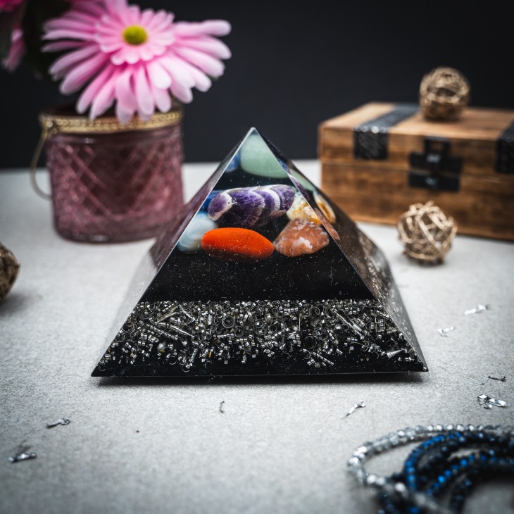 7 Chakras - orgonite pyramid